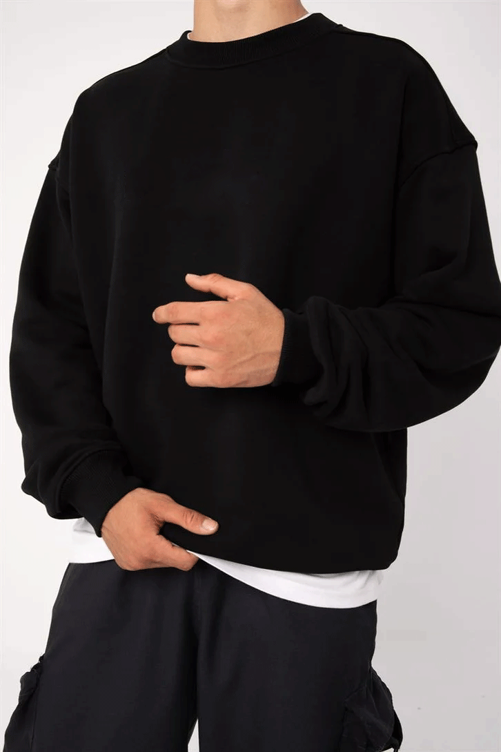 Black Basic Oversized Crew Neck Sweater – COMFO