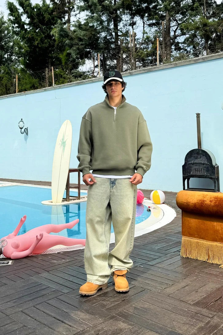 Army Green Quarter-zip sweater – COMFO